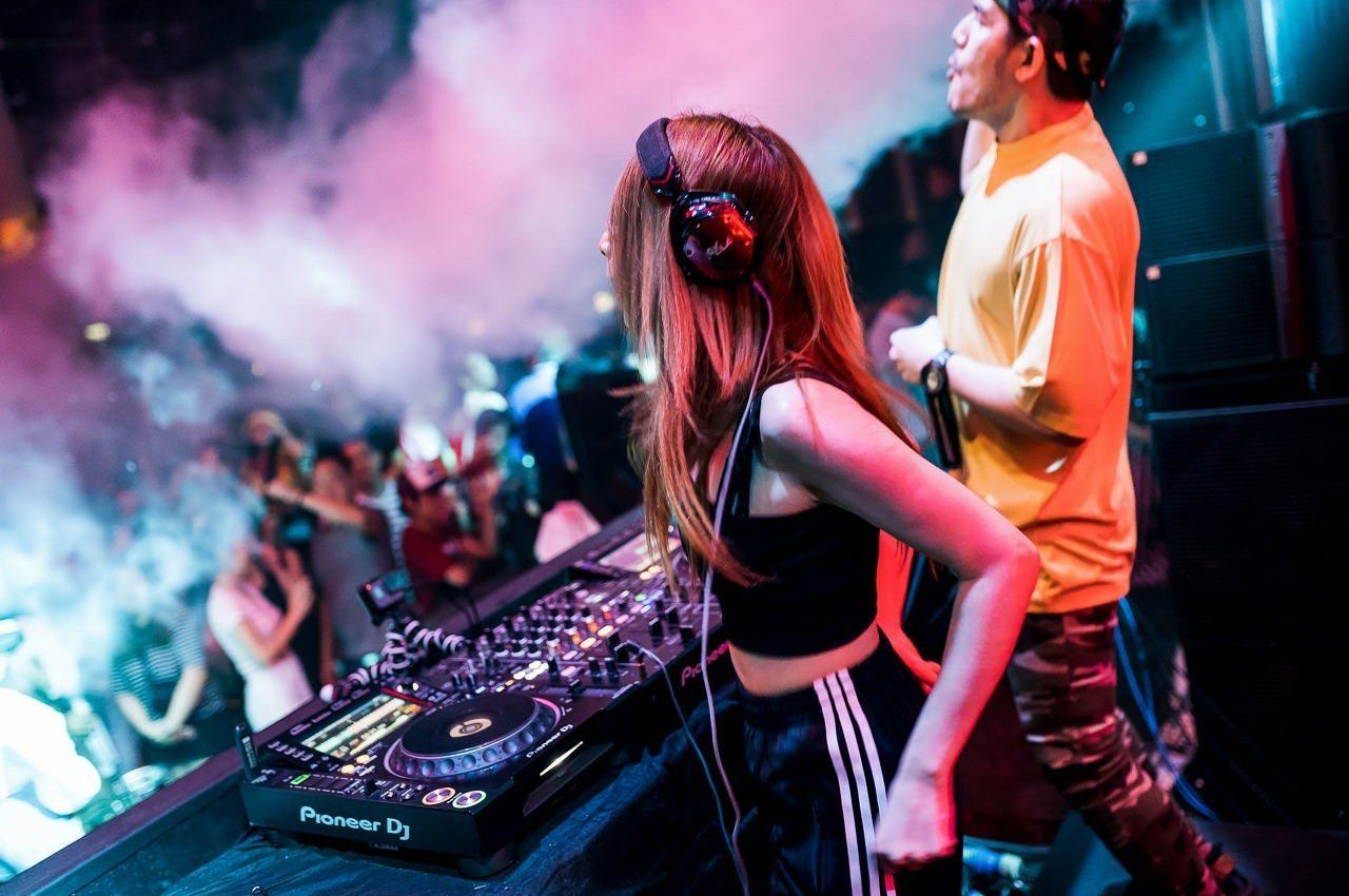 Đặt DJ tại Thành Phố Hồ Chí Minh: Trải Nghiệm Tuyệt Vời Cùng Phạm Gia ...